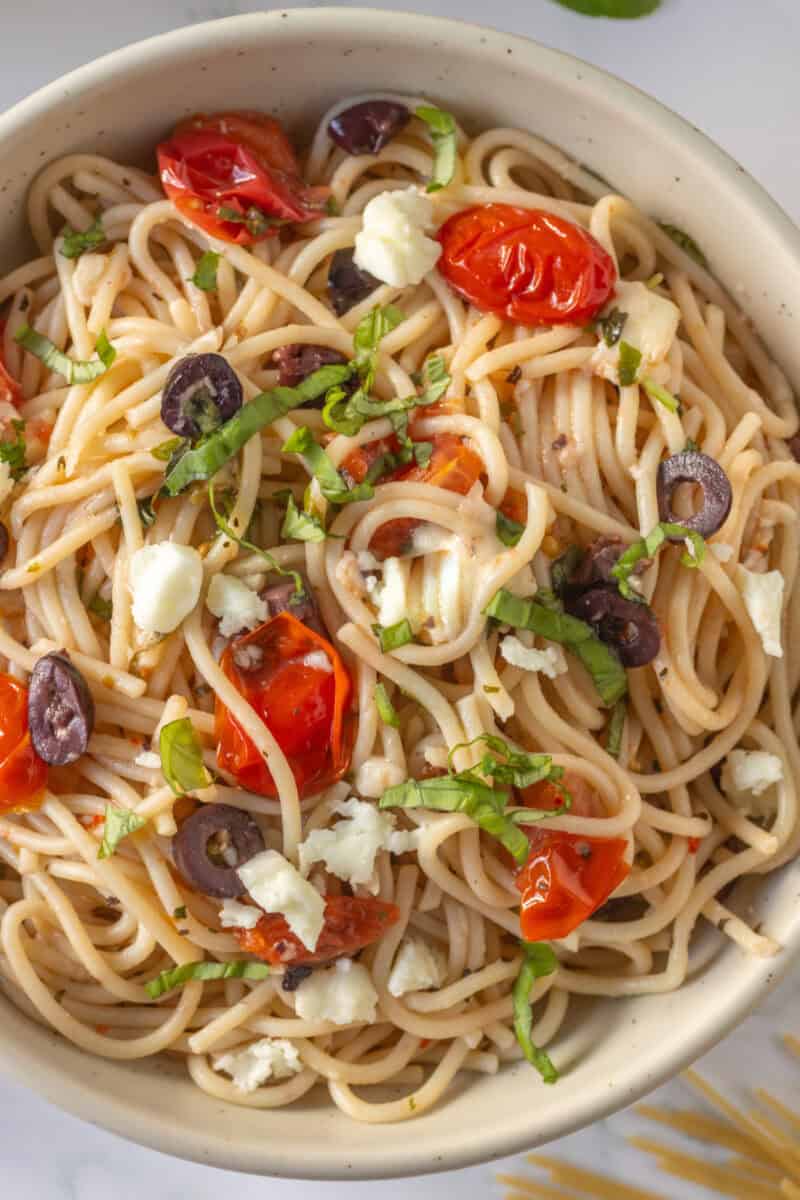 Easy Greek Spaghetti (Ready in 20 Minutes!) - My Organized Chaos